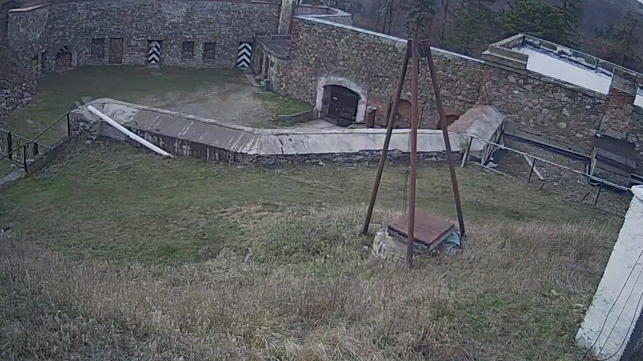 Kamera na żywo - Stoszowice, Srebrna Góra - Fort Ostróg | LookCam